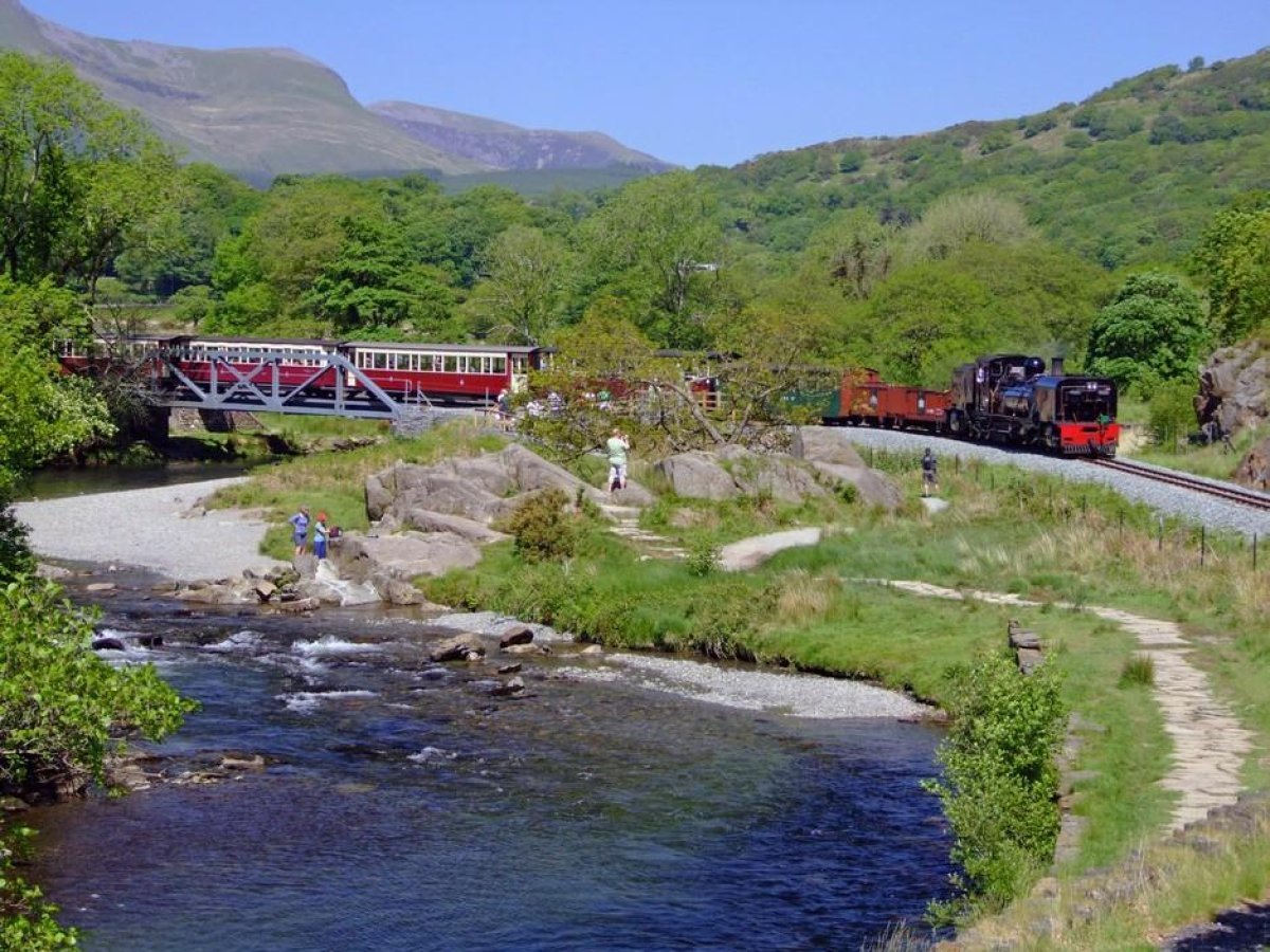 Visiting Heritage Railways - Ffestiniog Travel